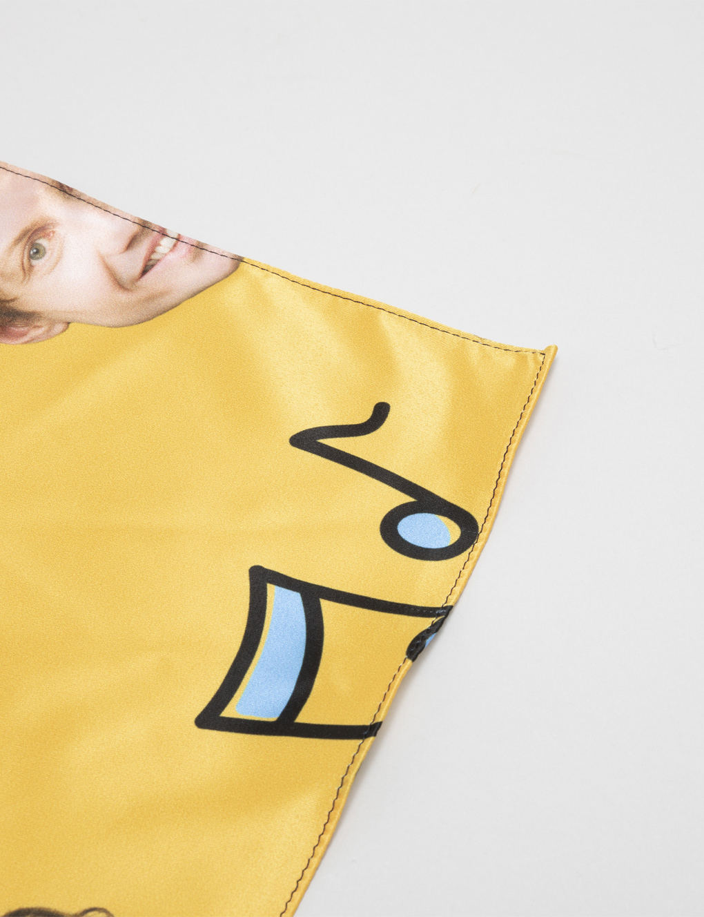 Face Scarf UK | Custom Face Scarves – Scarf With Your Face