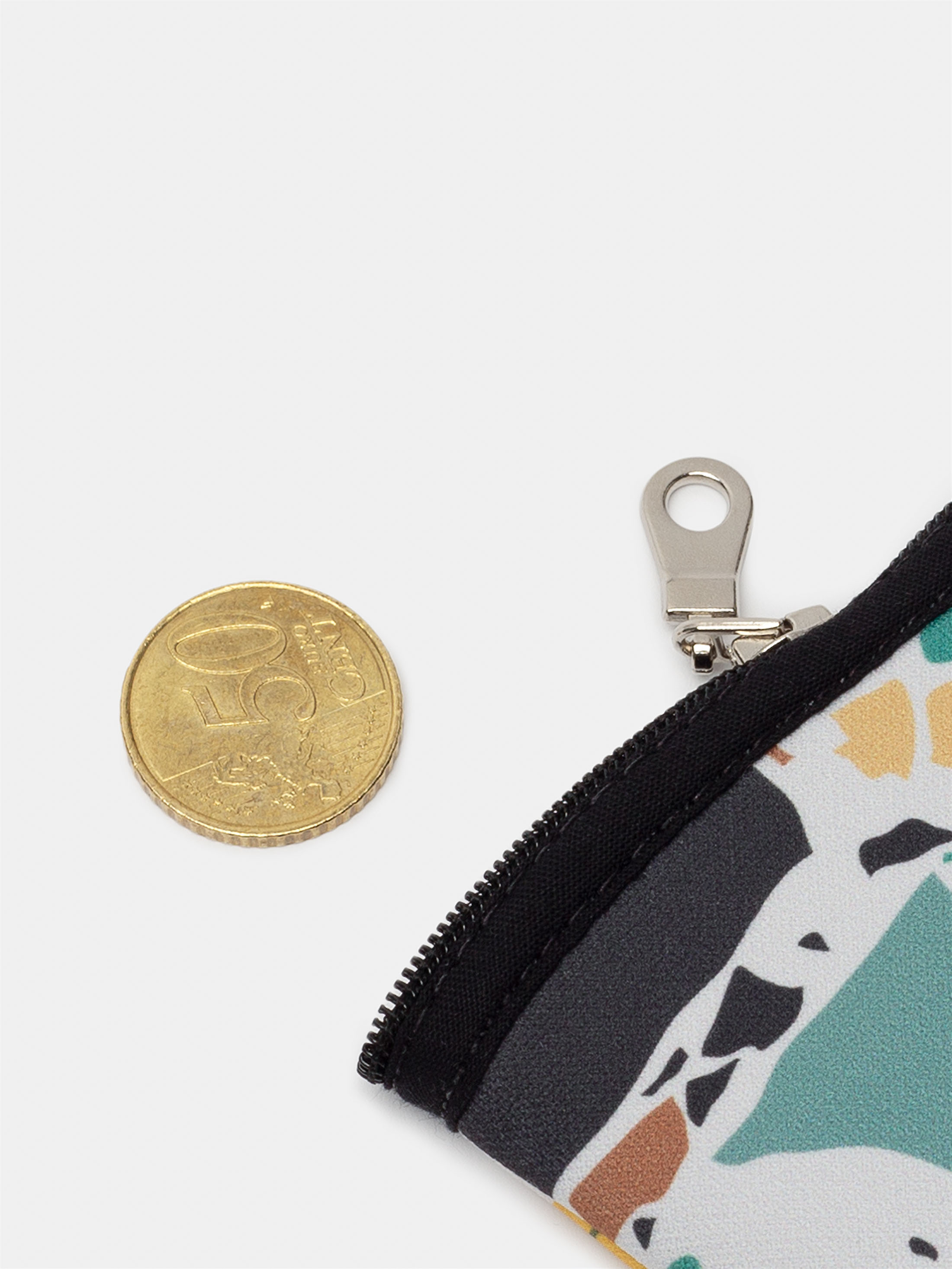 Custom Zipper Pouches. Design Printed Zipper Pouches.