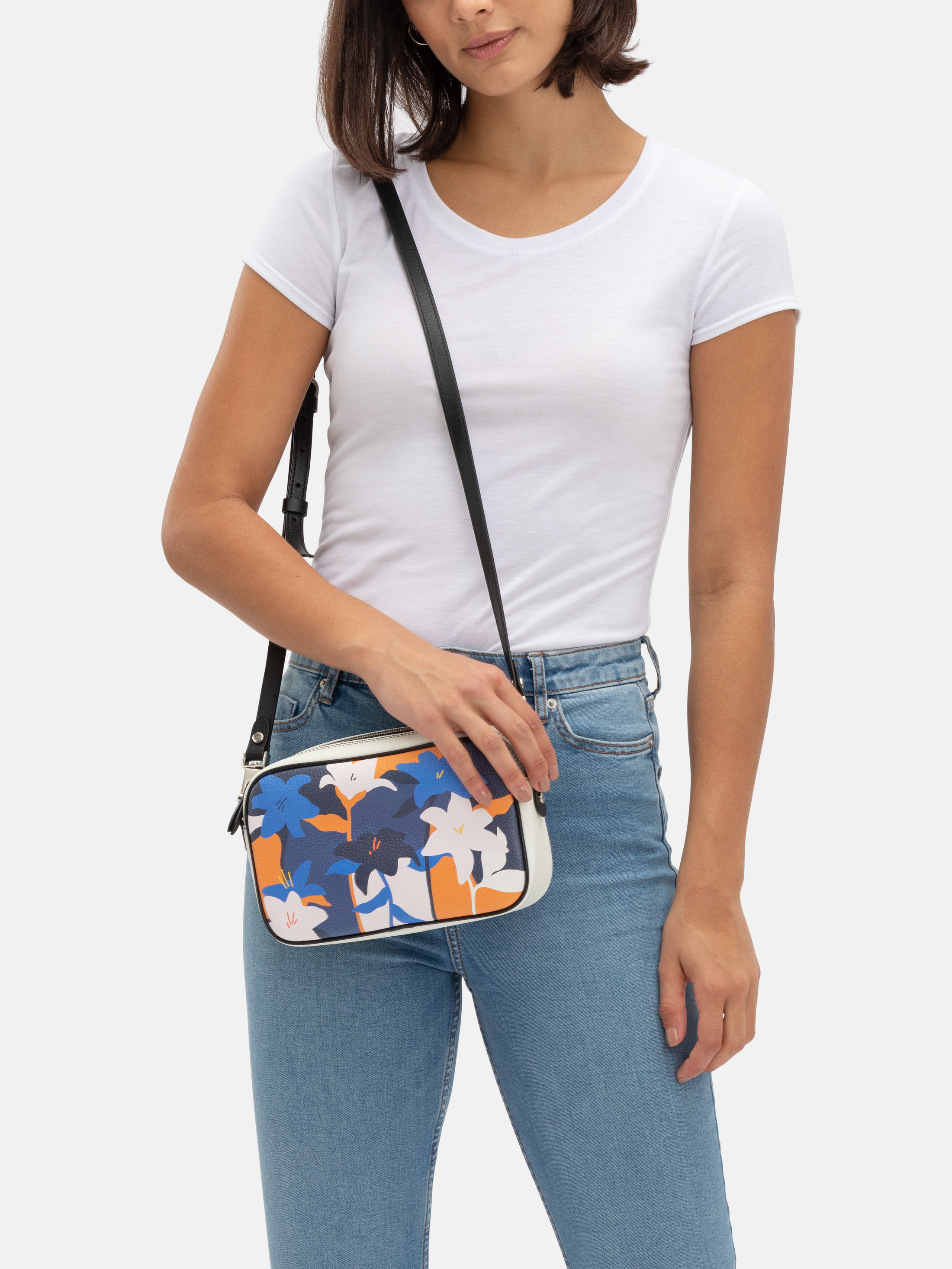 Custom Nappa Leather Camera Bag | Design Yours
