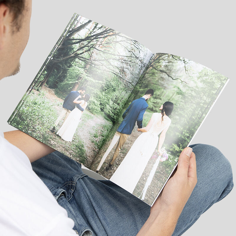 A4 Photo Book: Soft Cover Magazine Style Photo Book