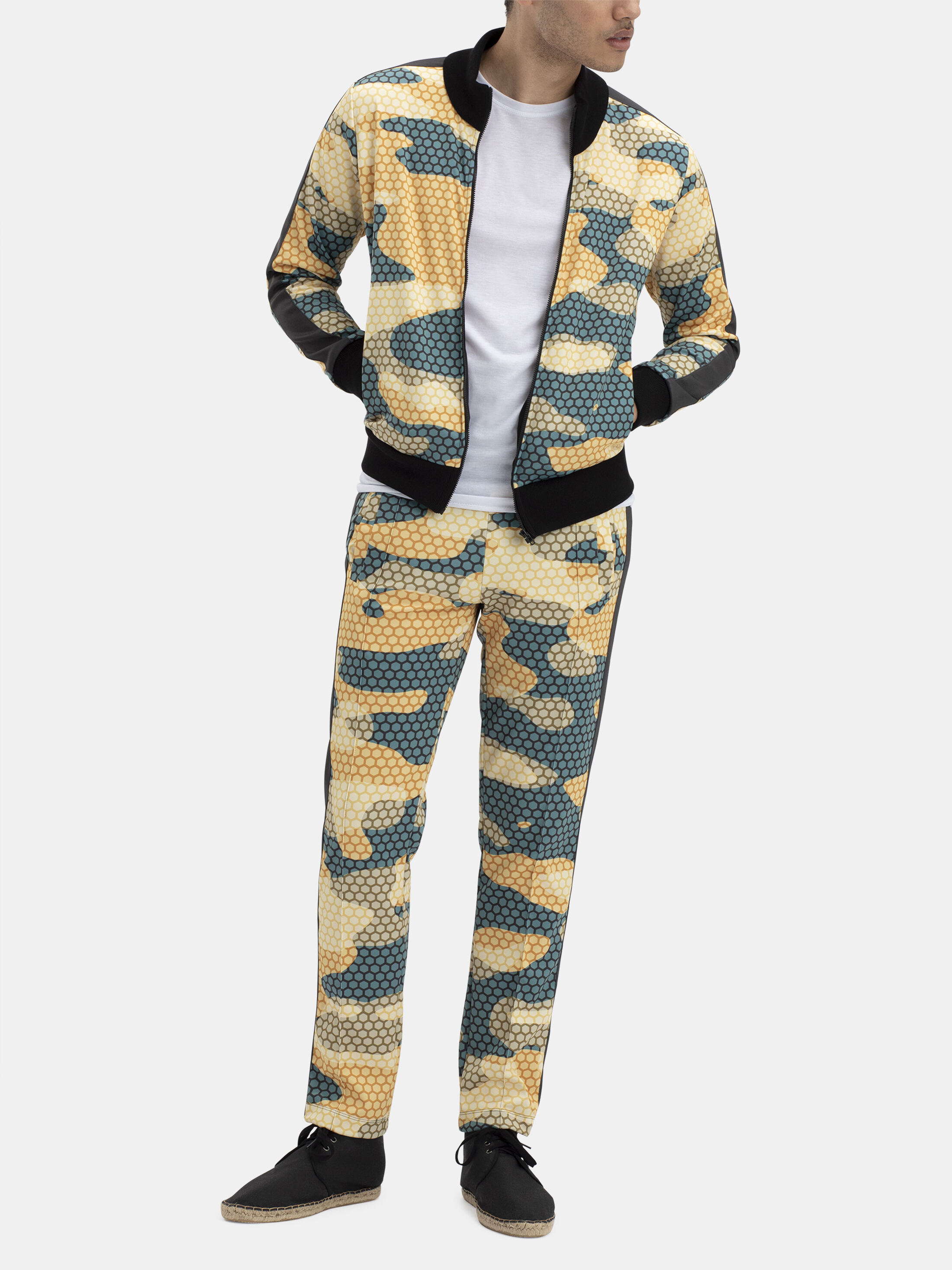 Custom Tracksuit Printing. Custom Jogging Jacket & Pants.