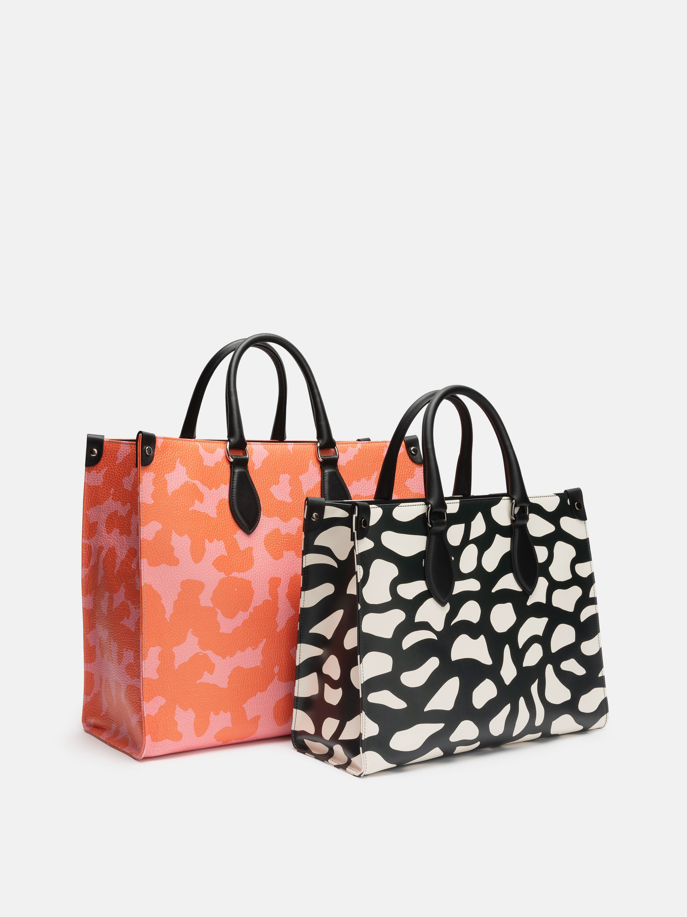Egendesignad tote bag. Tote bag med eget tryck. Äkta läder.
