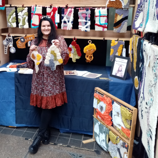 Repeat Pattern Wallpaper, Robin and Sunflowers. White and Coloured